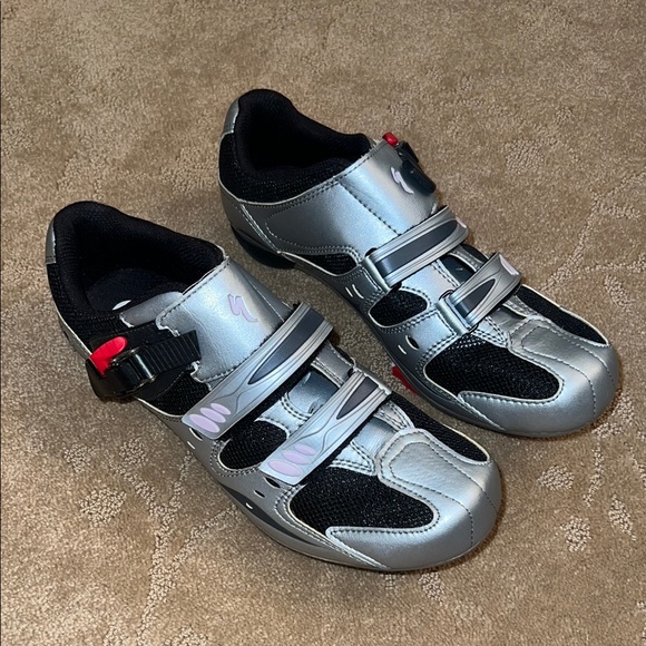 BG | Shoes | Bg Brand Specialized Torch Bike Shoes W Cleats Sz 4 | Poshmark
